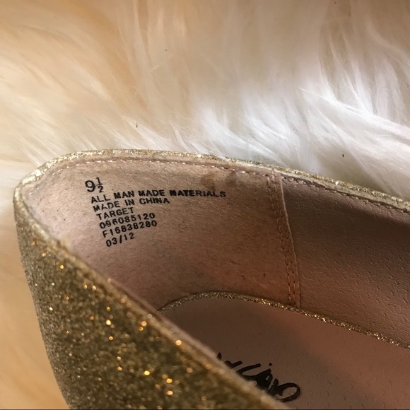 Mossimo Supply Co. | Shoes | Gold Glitter Platform Heels Size 95 | Poshmark